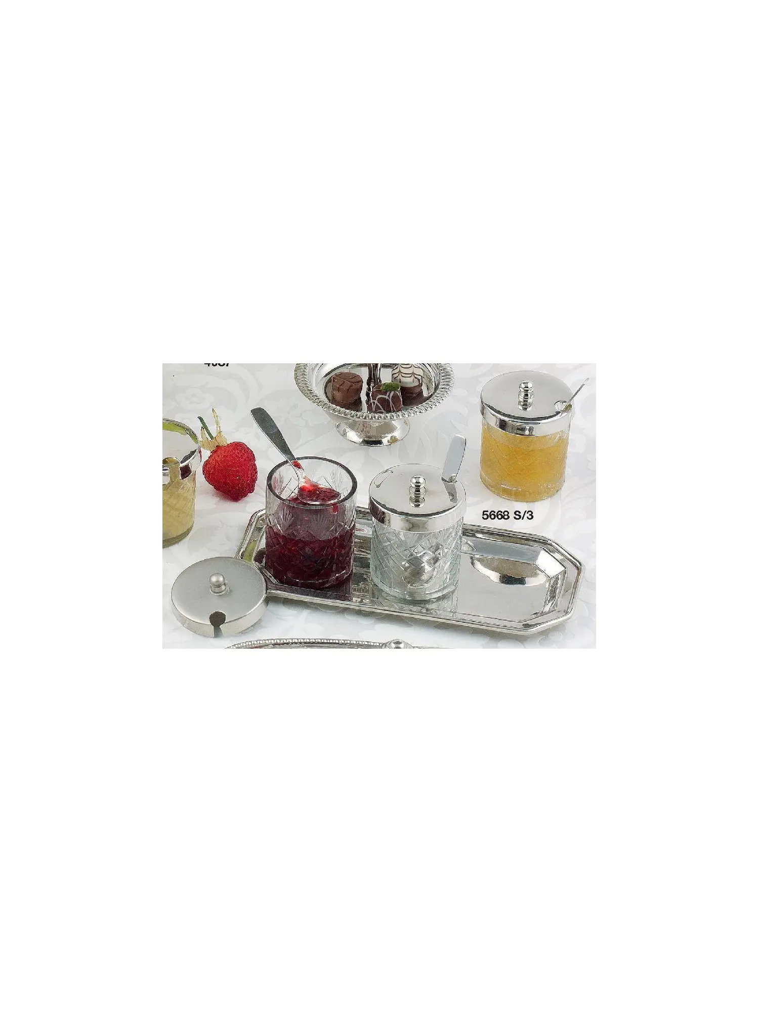 Set Of 3 Glass Jars Tableau