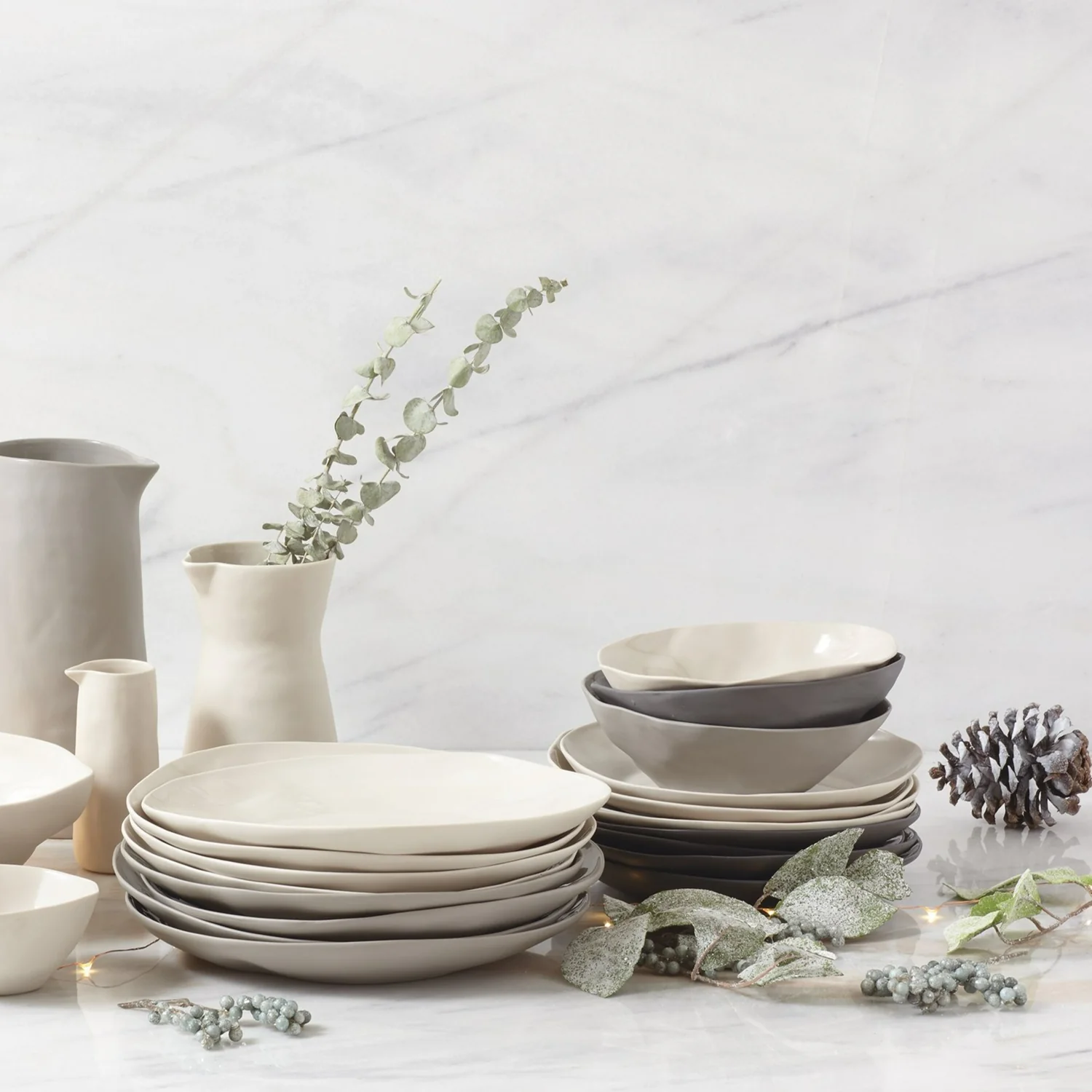 Tam Stoneware Plate Slate