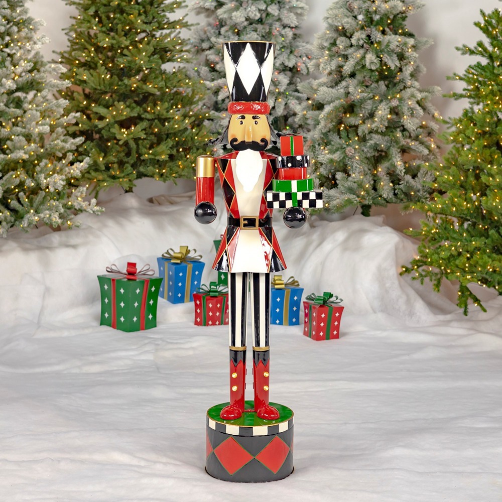 Christmas Nutcracker Soldier W/Gifts Zigmar